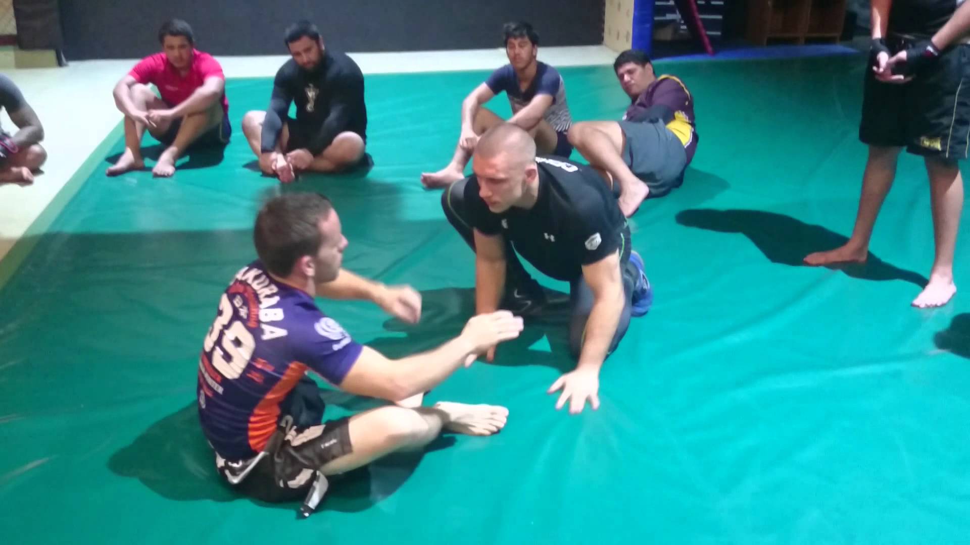 BJJ passing the guard framing | Southside BJJ Gold Coast